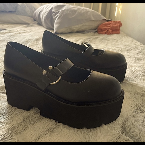 Shoes | 3 Inch Platform Dolly Shoes | Poshmark